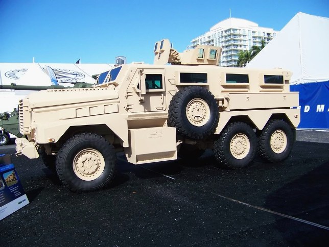 WarWheels.Net- Cougar HE A1/A2 6x6 Mine Resistant Ambush Protected Vehicle (MRAP) Index
